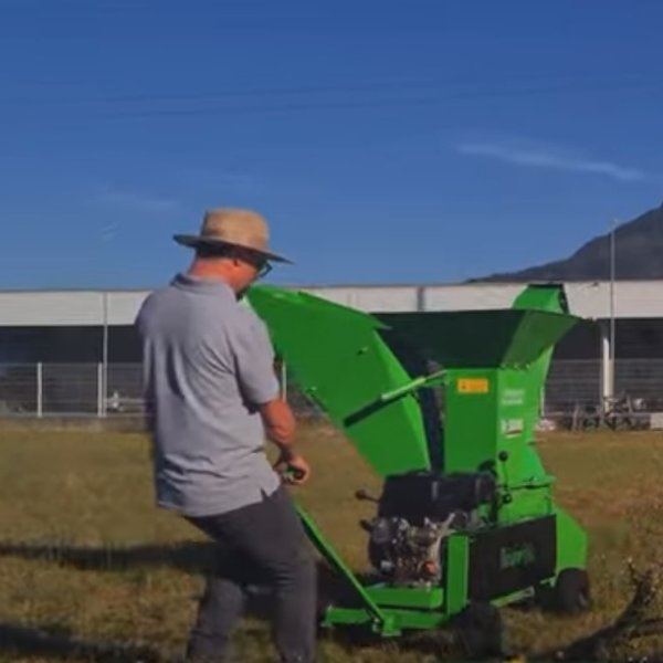 Triturador de Galhos e Resíduos TR 500G - Trapp